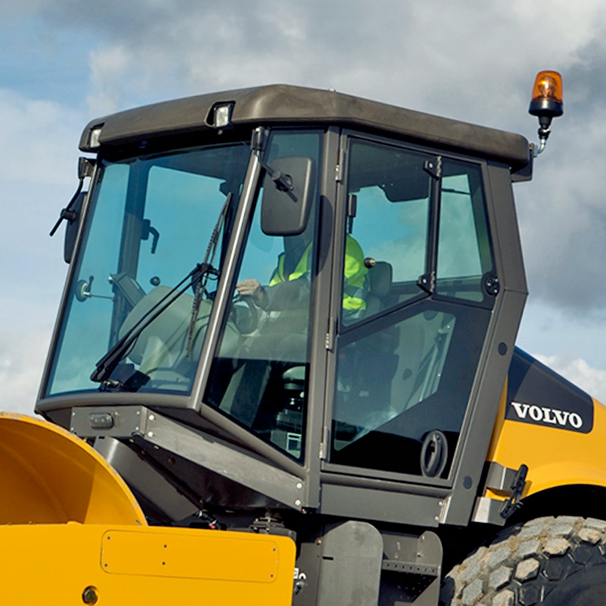 Quiet Cab for Volvo single drum compactors. | OEM Off-Highway