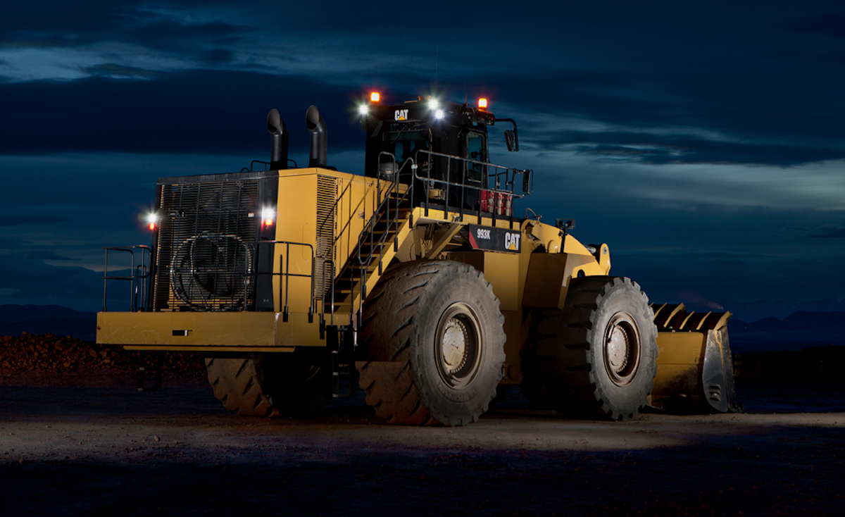 Caterpillar 993K Incorporates New Engine Control and Powertrain ...