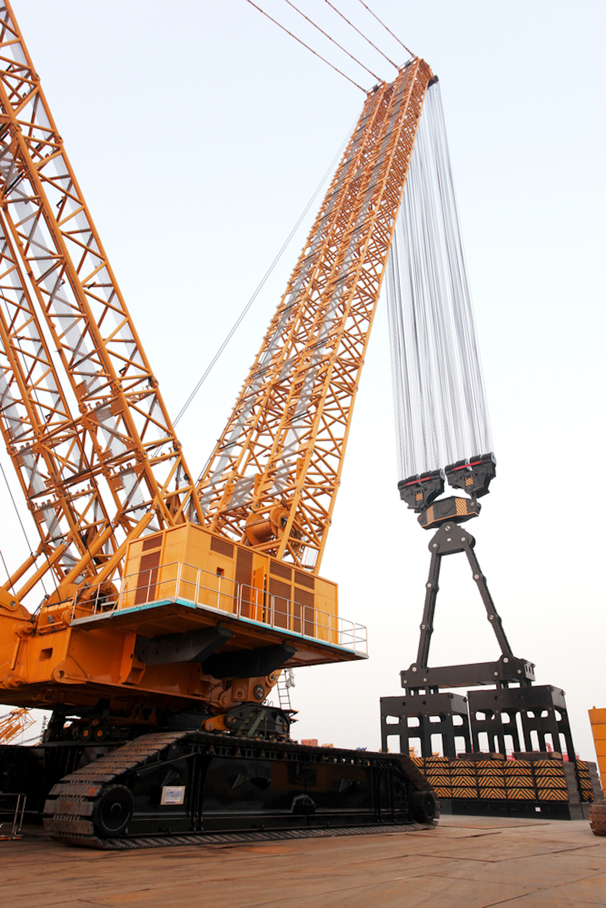 Carraro Drive Tech Providing Drives for World's Largest Tracked Crane ...