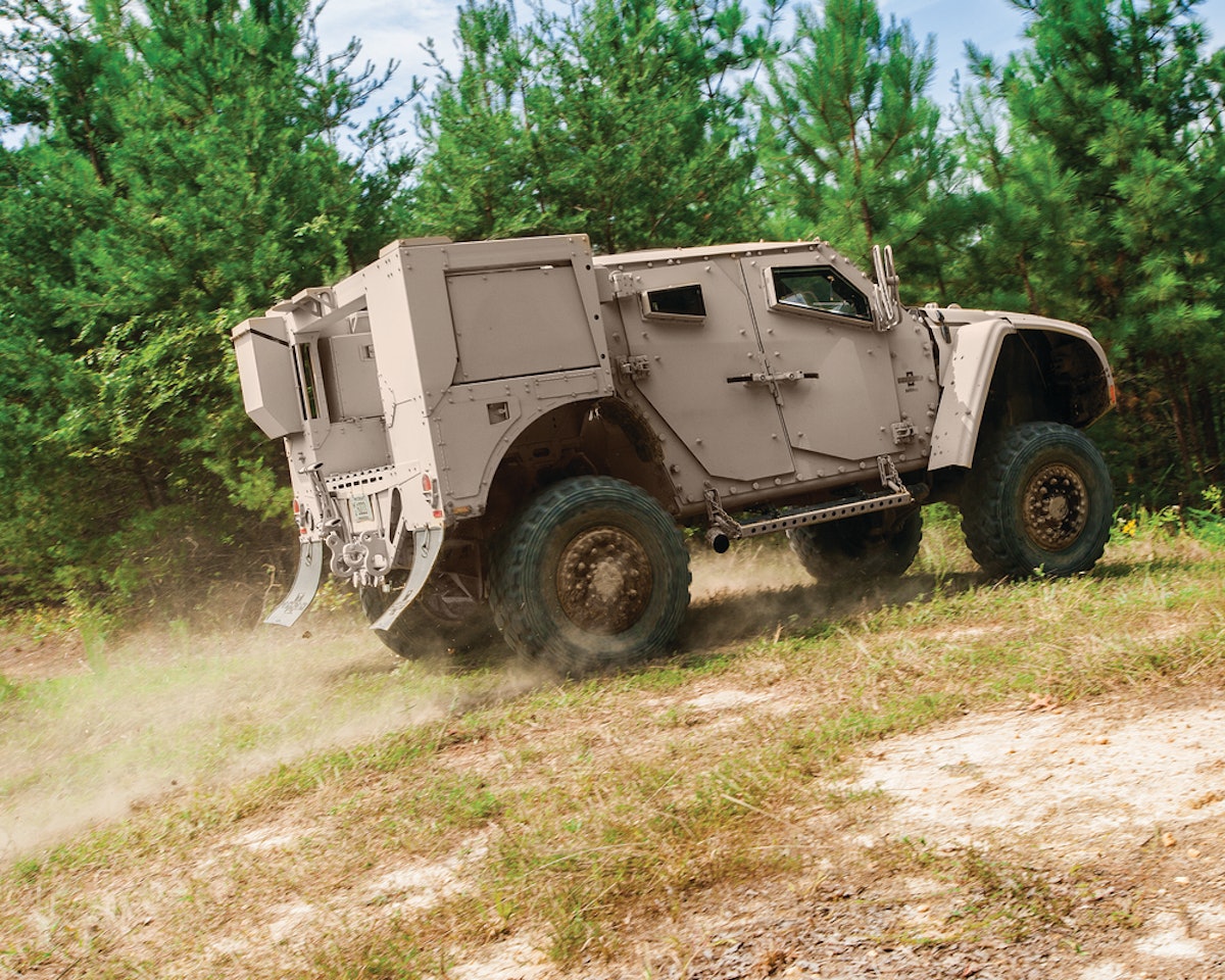 Oshkosh Defense demonstrates its JLTV prototypes for DOD | OEM Off-Highway