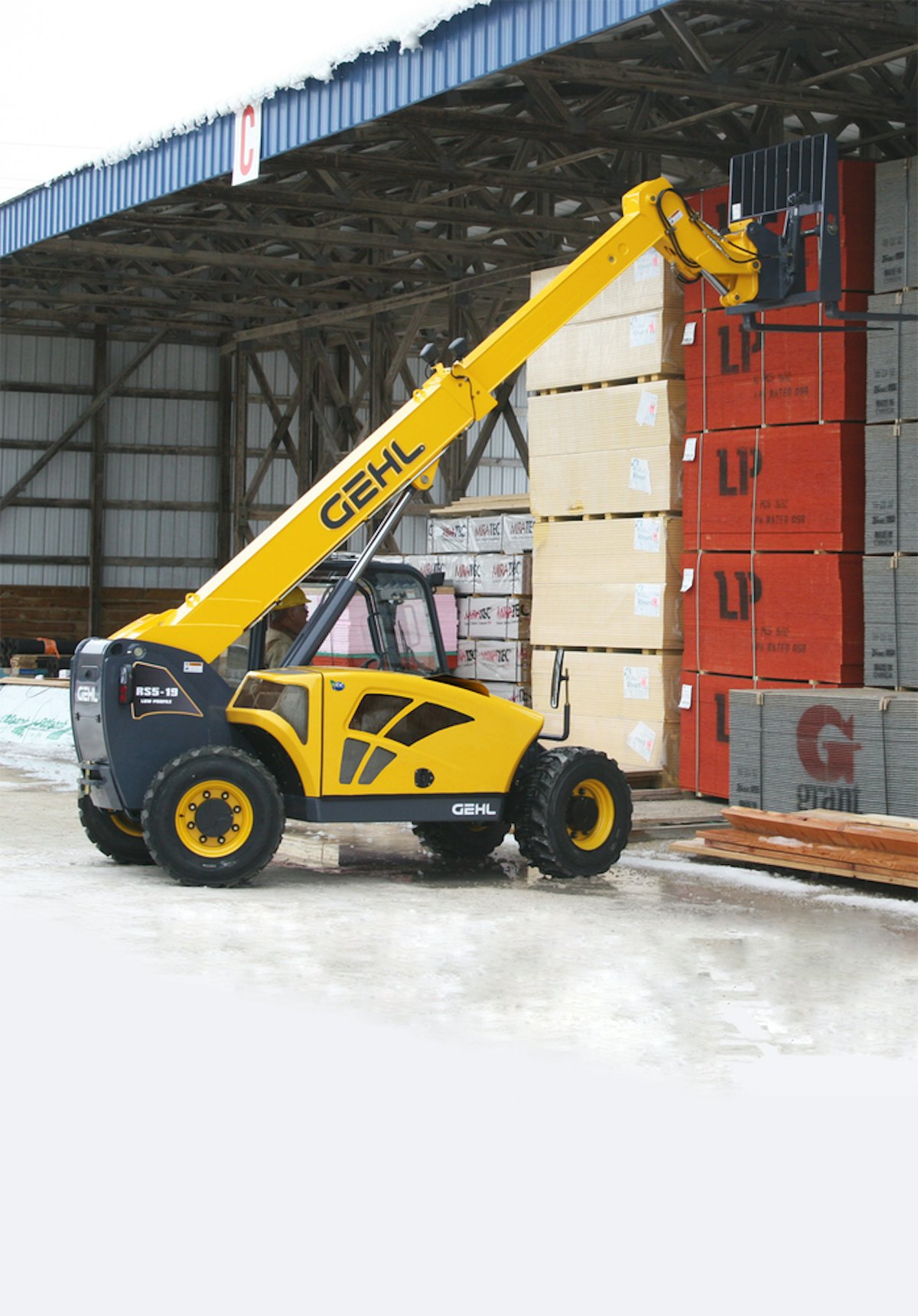 Gehl Adds Tier 4 Certified Yanmar Engine to RS5-19 Telescopic Handlers ...