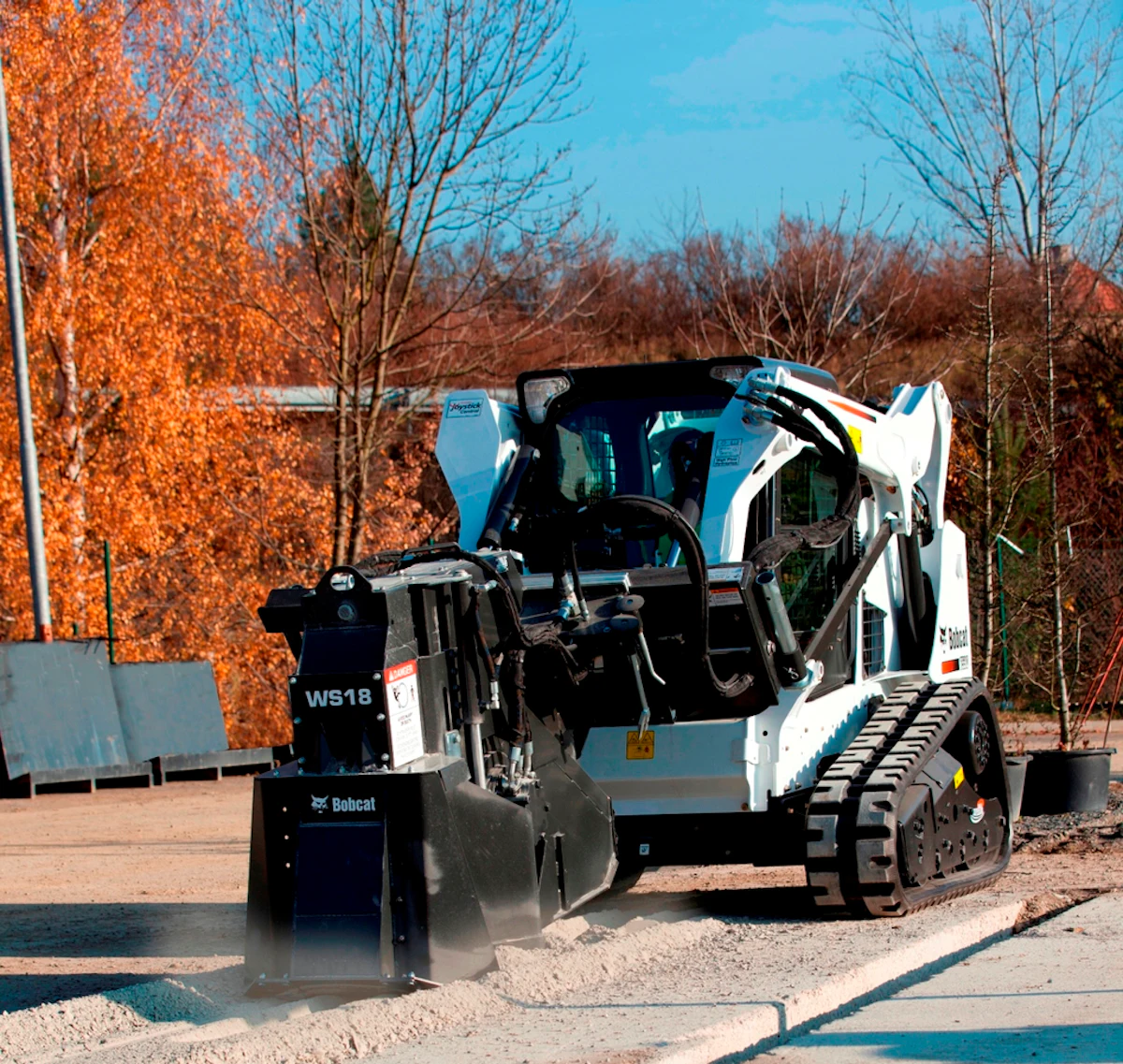 Bobcat displaying first Tier 4 Final compact loaders at CONEXPO | OEM ...