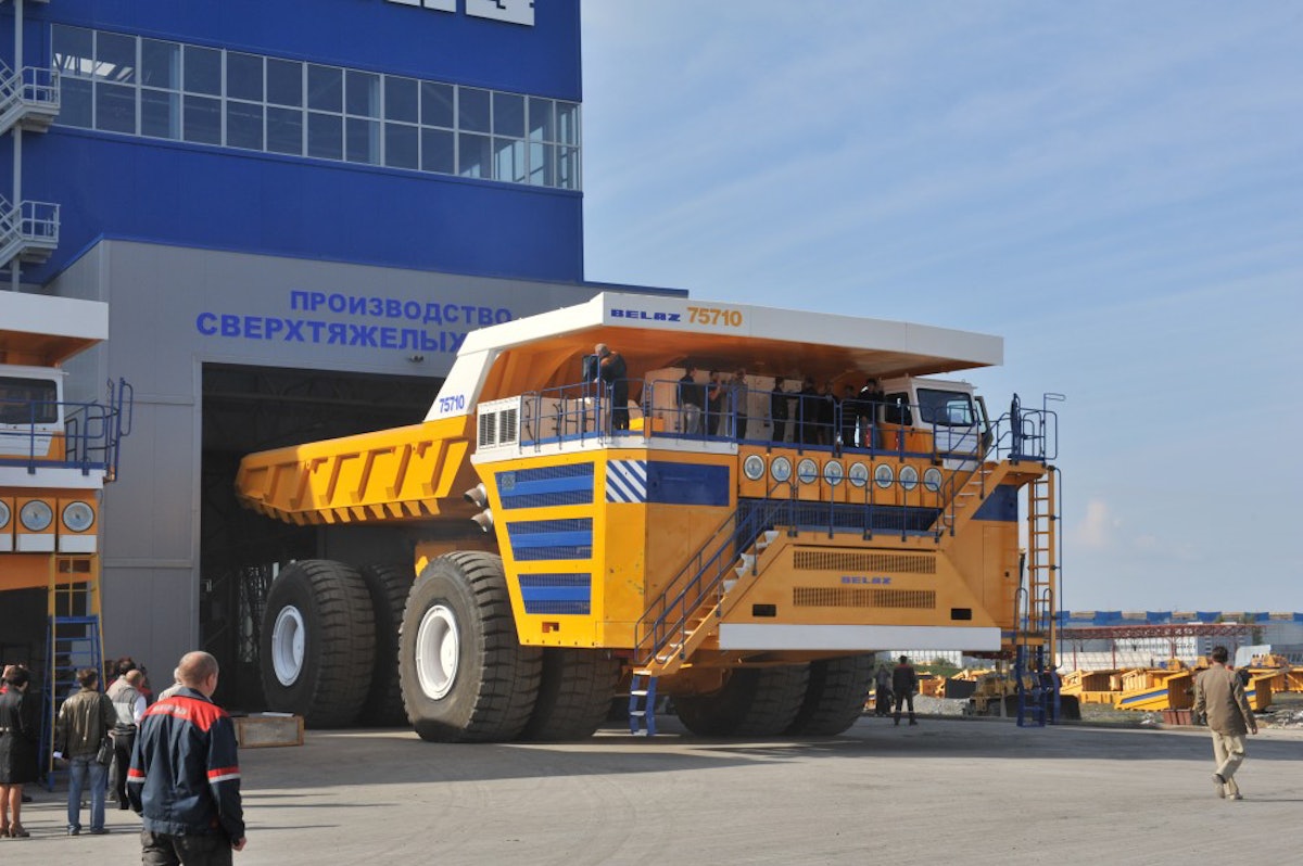 BELAZ introduces world's largest mining truck | OEM Off-Highway