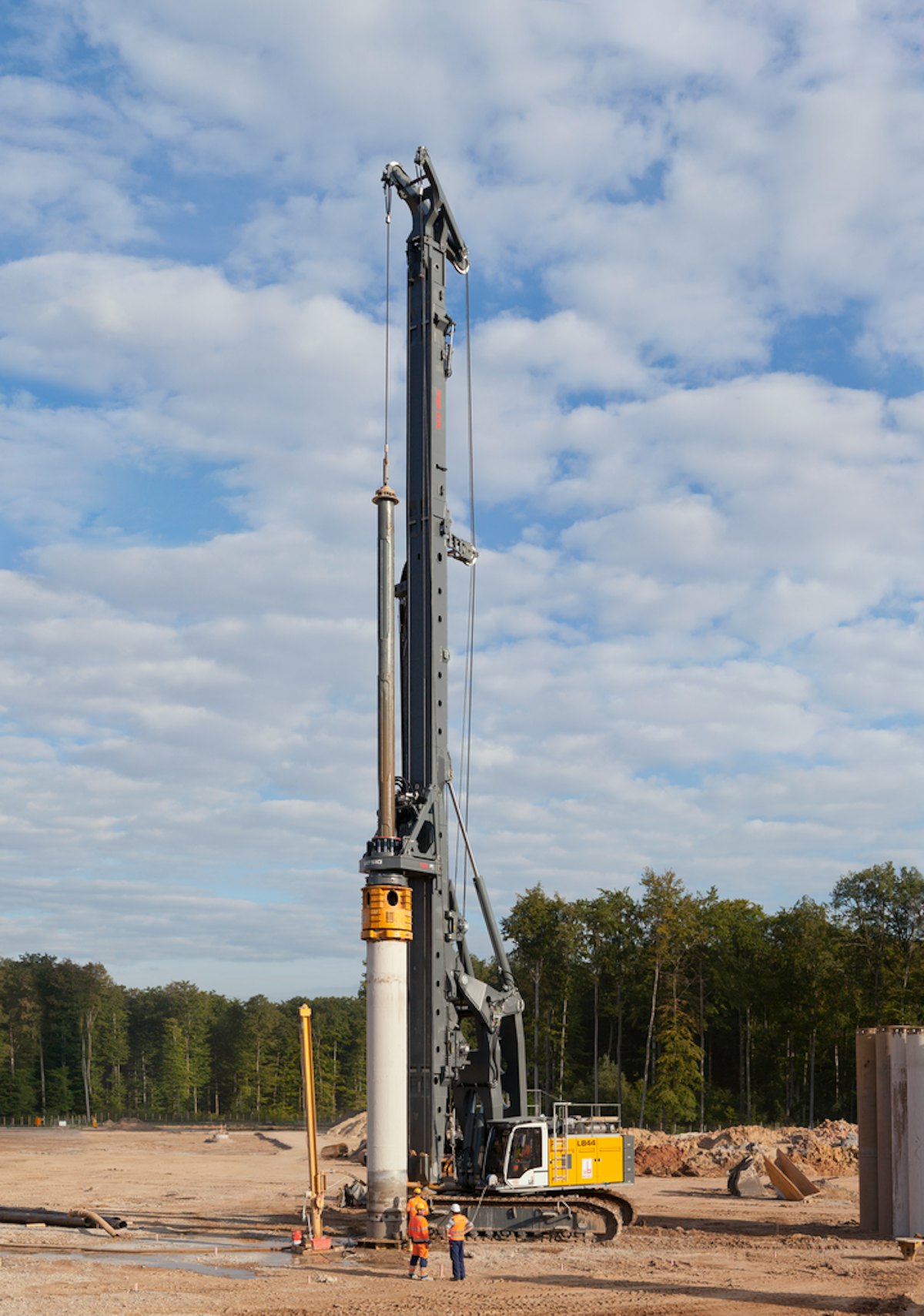 Liebherr displayed LB 44 rotary drilling rig at CONEXPO 2014 | OEM Off ...