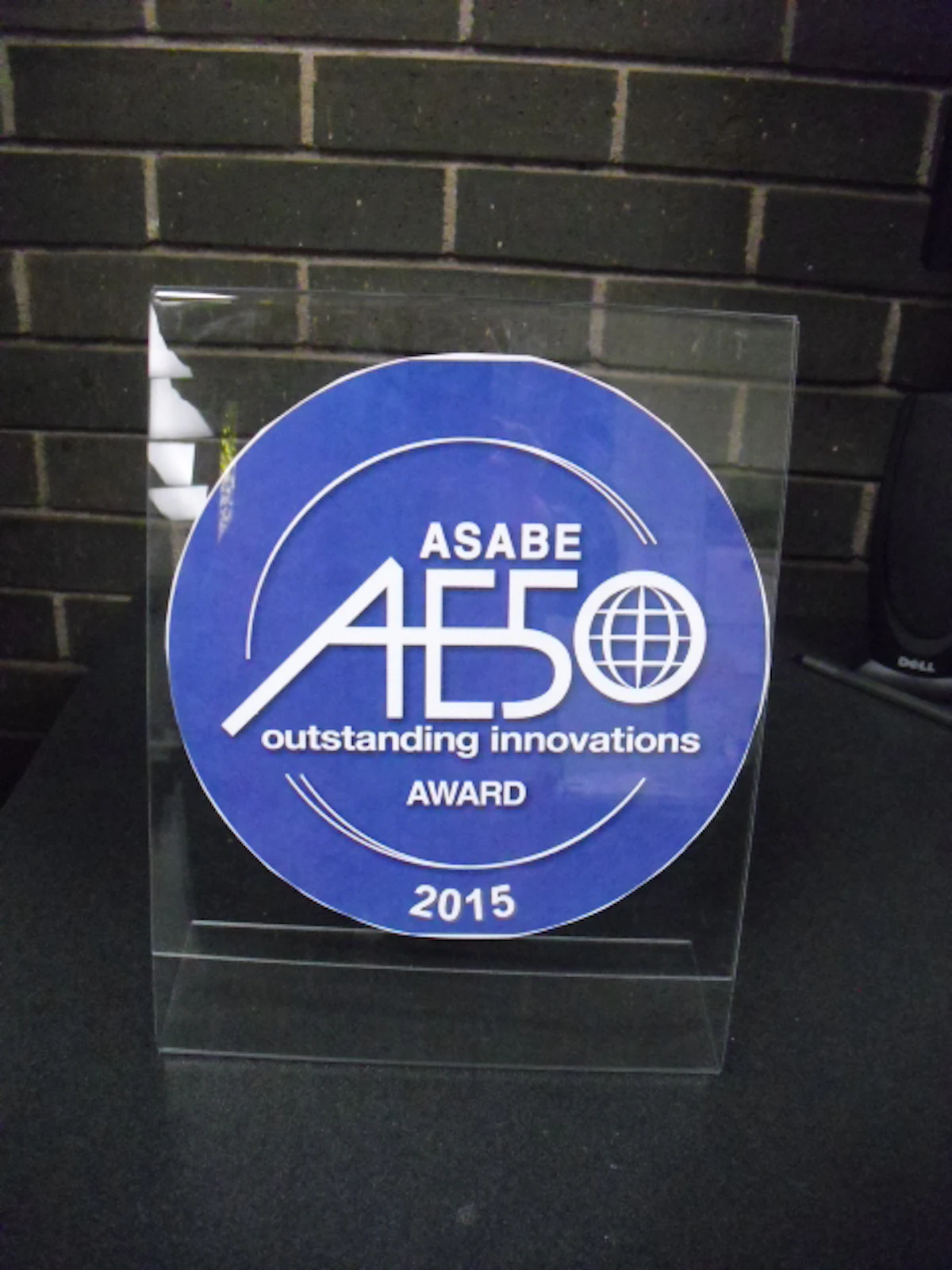 AGCO S8 Super Series Combine receives AE50 award for perforated cascade ...