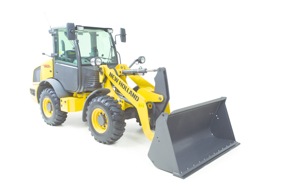 New Holland C Series wheel loaders feature larger, roomier cab for ...