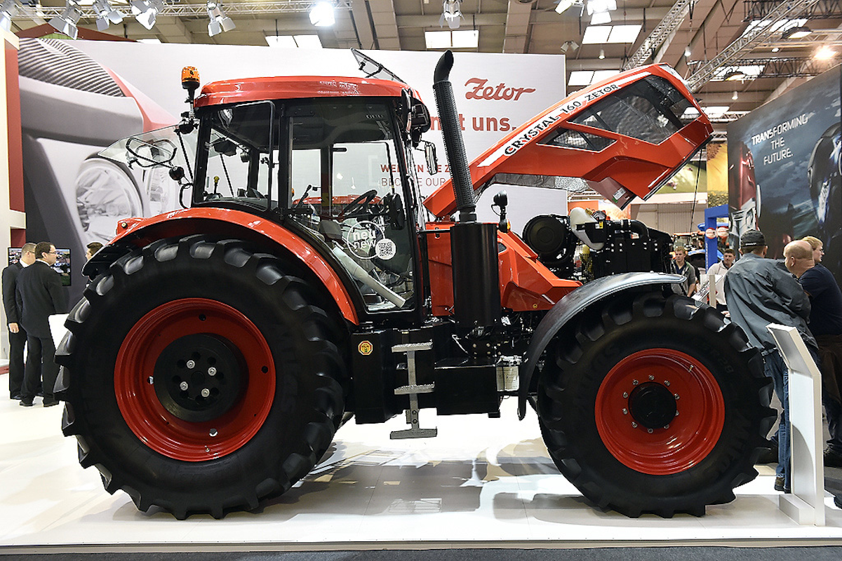 ZETOR introduces new tractor model ranges at Agritechnica 2015 | OEM ...
