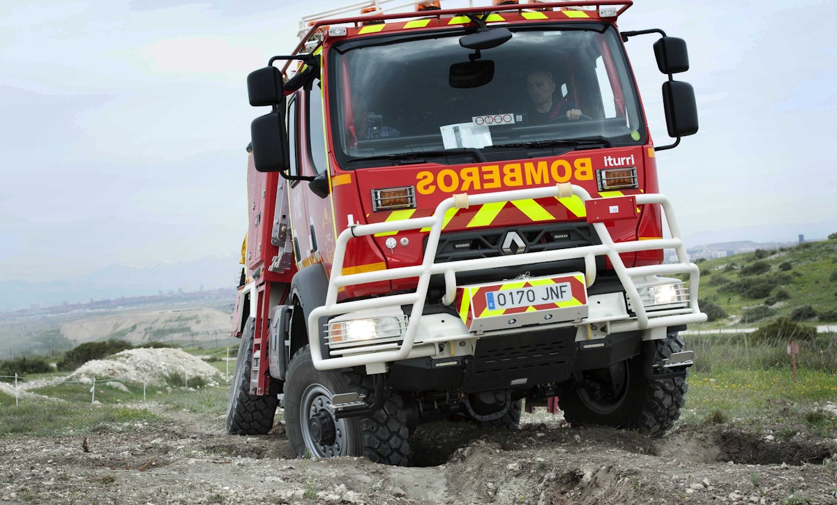Renault Trucks Delivers 22 Firefighting Vehicles to City of Madrid ...