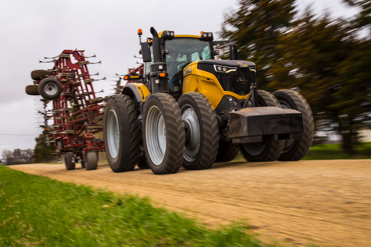 AGCO Debuting Challenger 1000 Series Tractors at 2016 Farm Progress ...