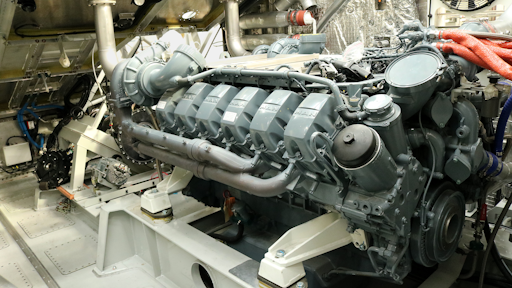 Specific MAN engine configuration for hovercraft | OEM Off-Highway