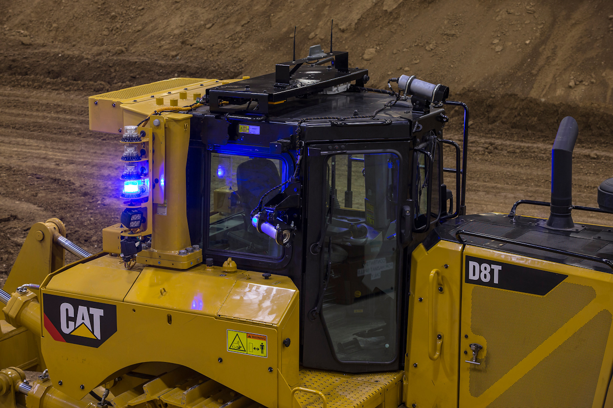 Cat Command for Dozing Available for D8T Dozer | OEM Off-Highway