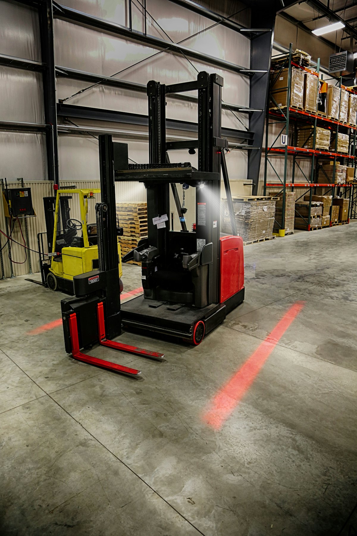 ECCO EW2015R LED Boundary Light From: ECCO Safety Group (ESG) | OEM Off ...