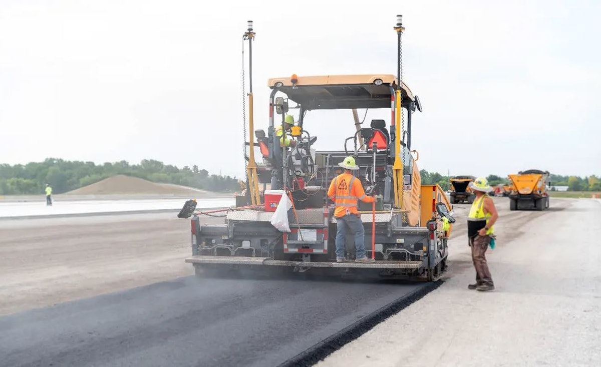 Trimble at bauma: Machine Control for Paving, Pile Driving, Drilling ...