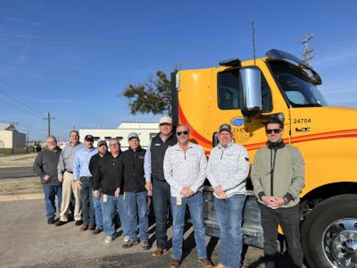 Navistar Delivers First International S13 Integrated Powertrain ...