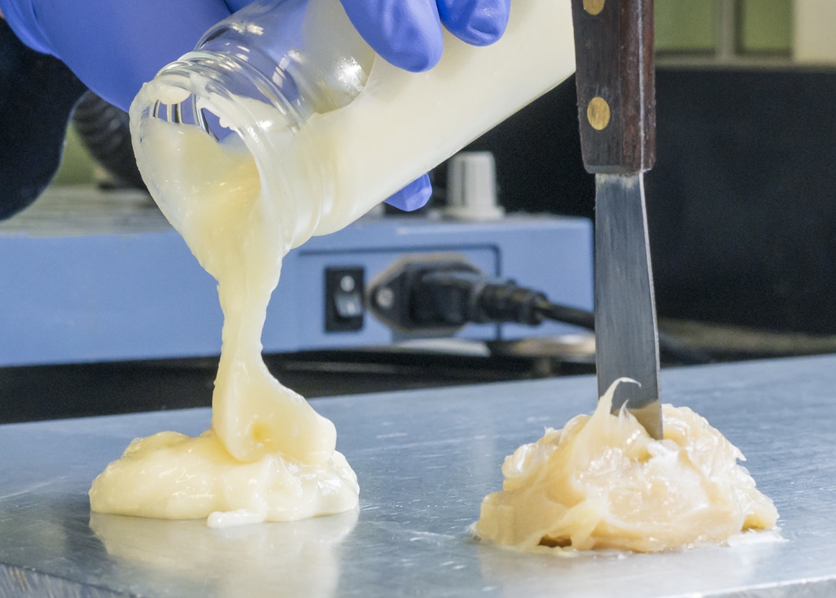 Improving Grease Performance Amid Thickener Supply Squeeze | OEM Off ...